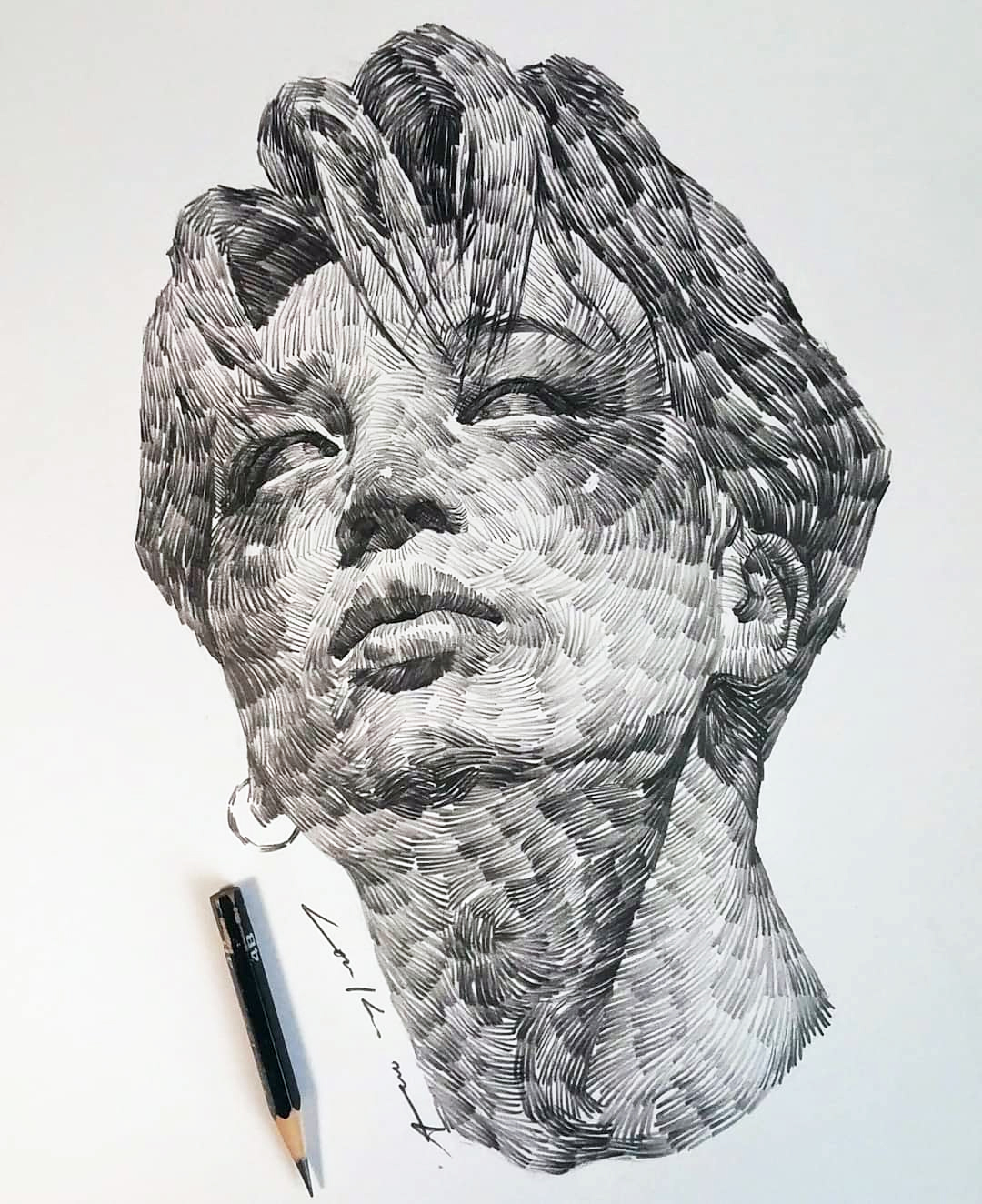 Des portraits au fusain d’un talentueux dessinateur qui joue ...