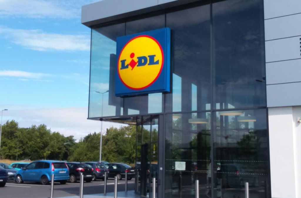 Gros carton pour Lidl avec ses super pulls de Noël à moins de 12 euros ...