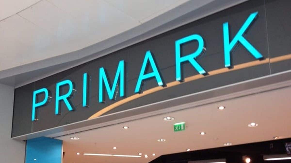 Cohue chez Primark pour une robe zébrée parfaite pour le réveillon ...