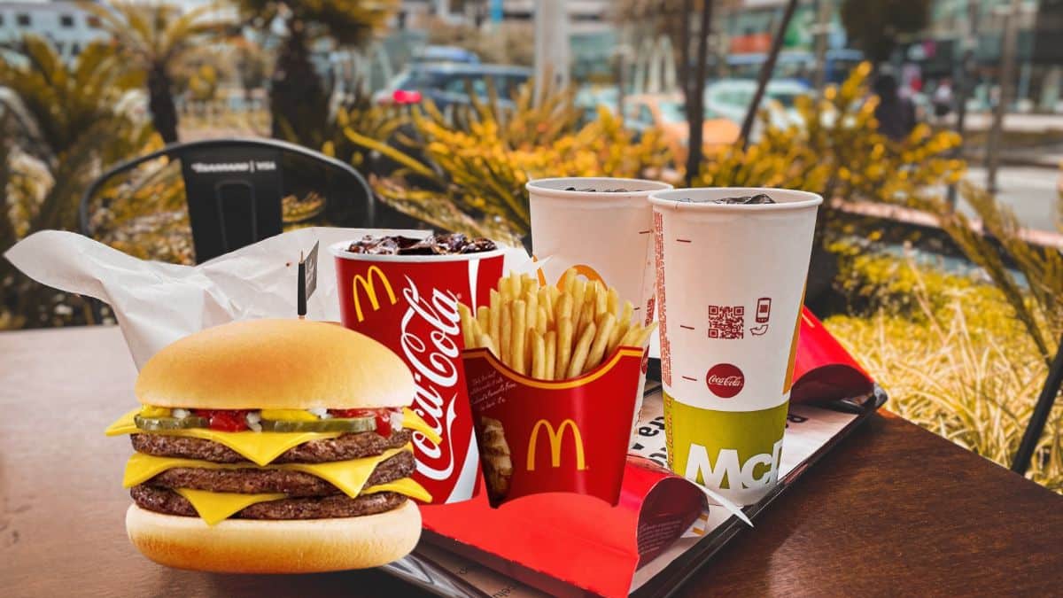 McDonald's : le secret de la préparation d'un triple cheese dévoilé en ...