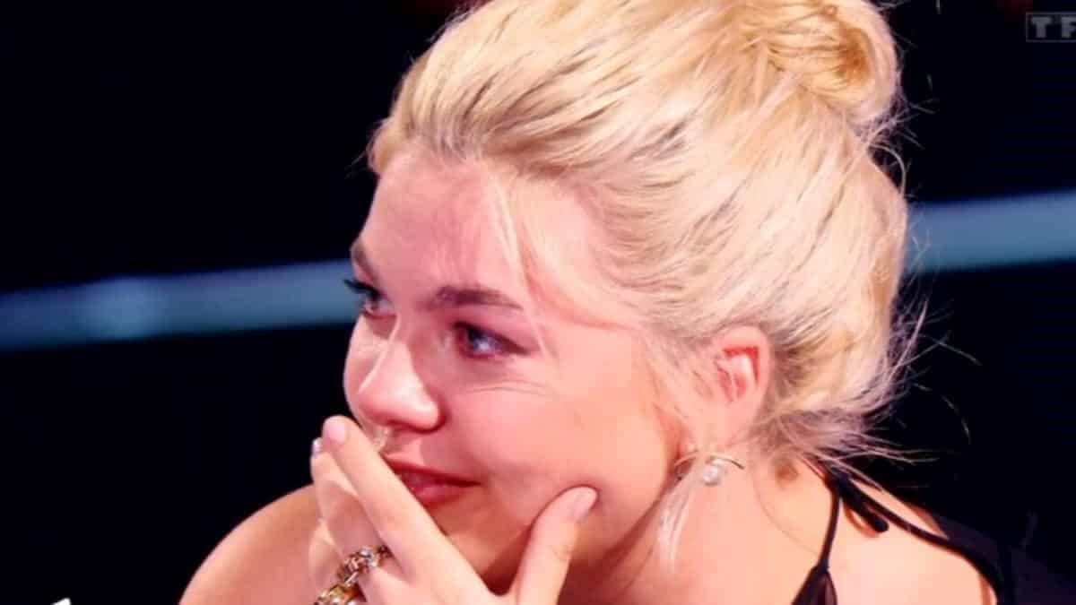 Louane a vécu l'enfer après The Voice, le pire moment de sa vie ! – Tuxboard