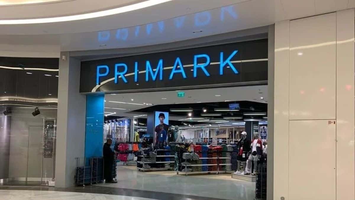 Primark frappe fort avec ses chaussures à talon super tendance et très ...