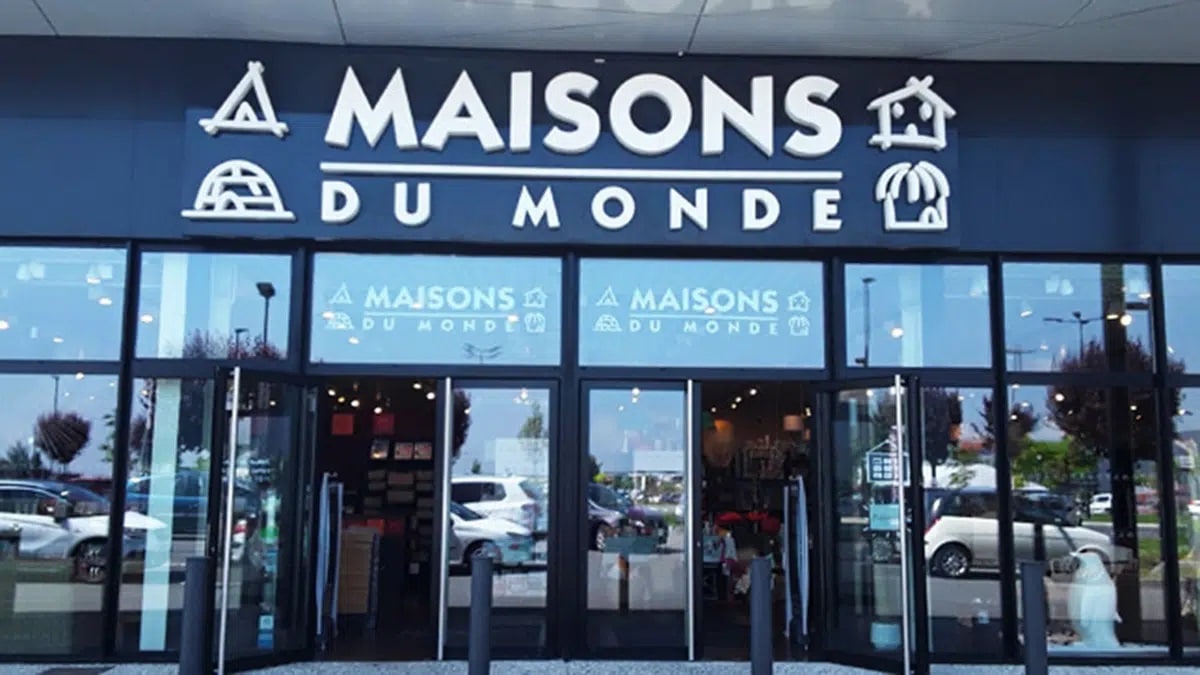 Maisons du Monde transforme votre salon en palace avec ce siège ultra ...