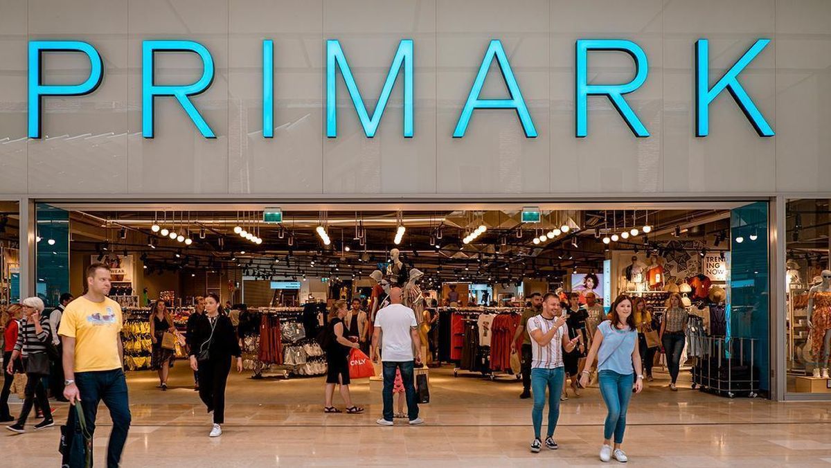 Primark fait un carton avec ce sublime short coloré à 14 euros déjà ...