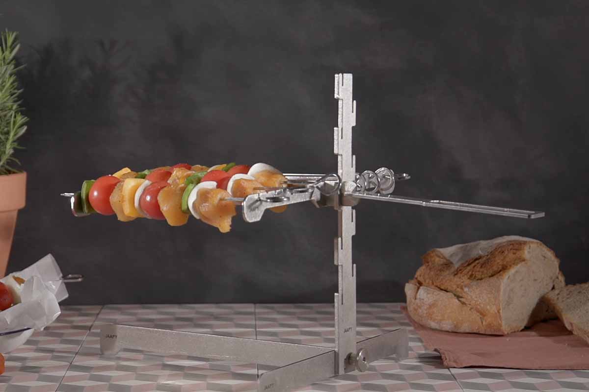 Il invente le barbecue parfait pour se faire d'excellentes grillades n ...