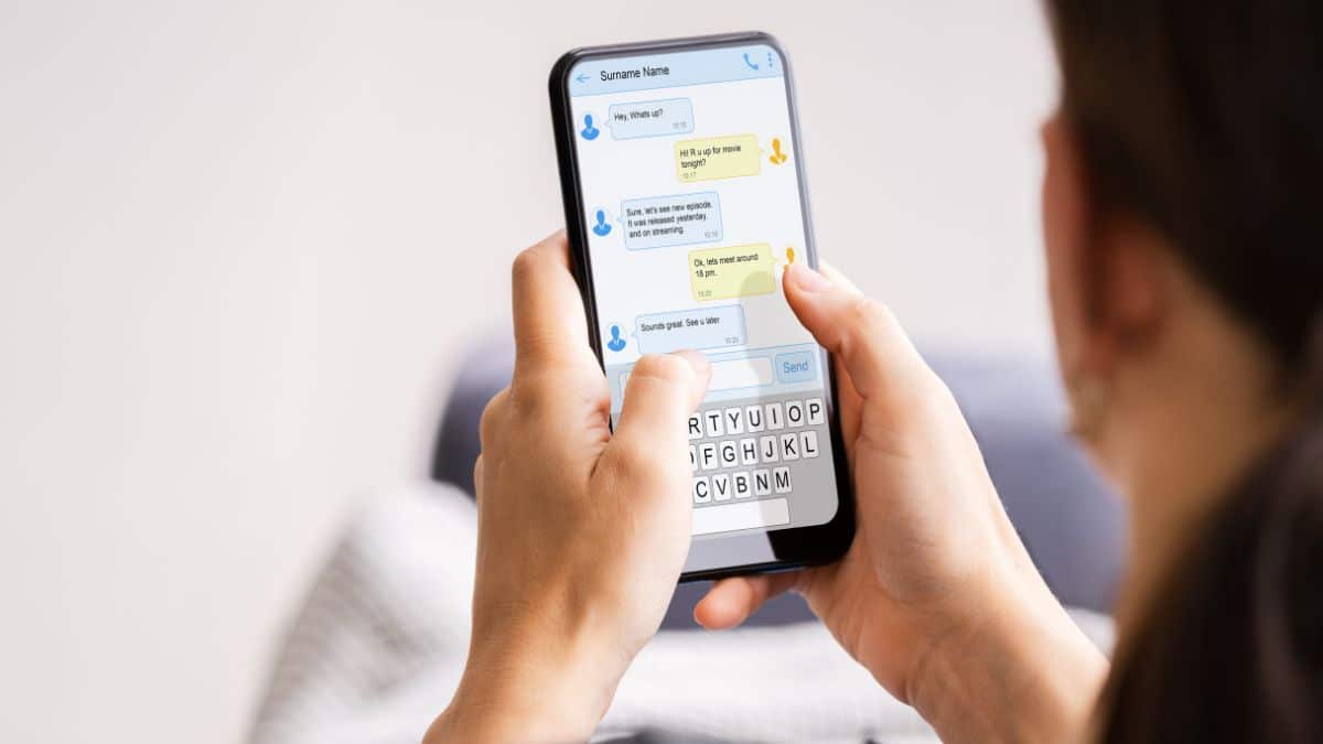Le SMS c'est terminé et Google et Apple ont déjà trouvé son remplaçant ...