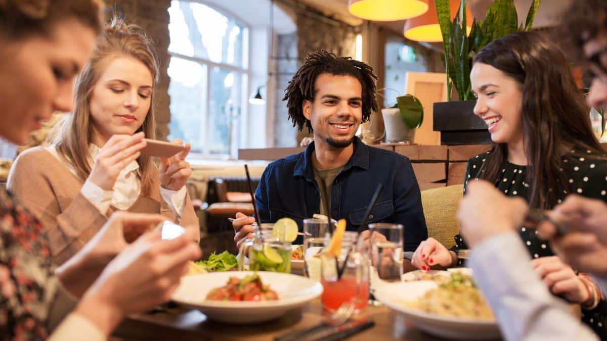 5 plats que vous ne devriez jamais commander au restaurant selon les ...