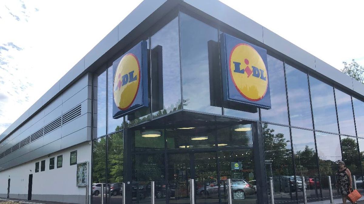 La table pliante Lidl qui fait gagner beaucoup de place dans les petits ...