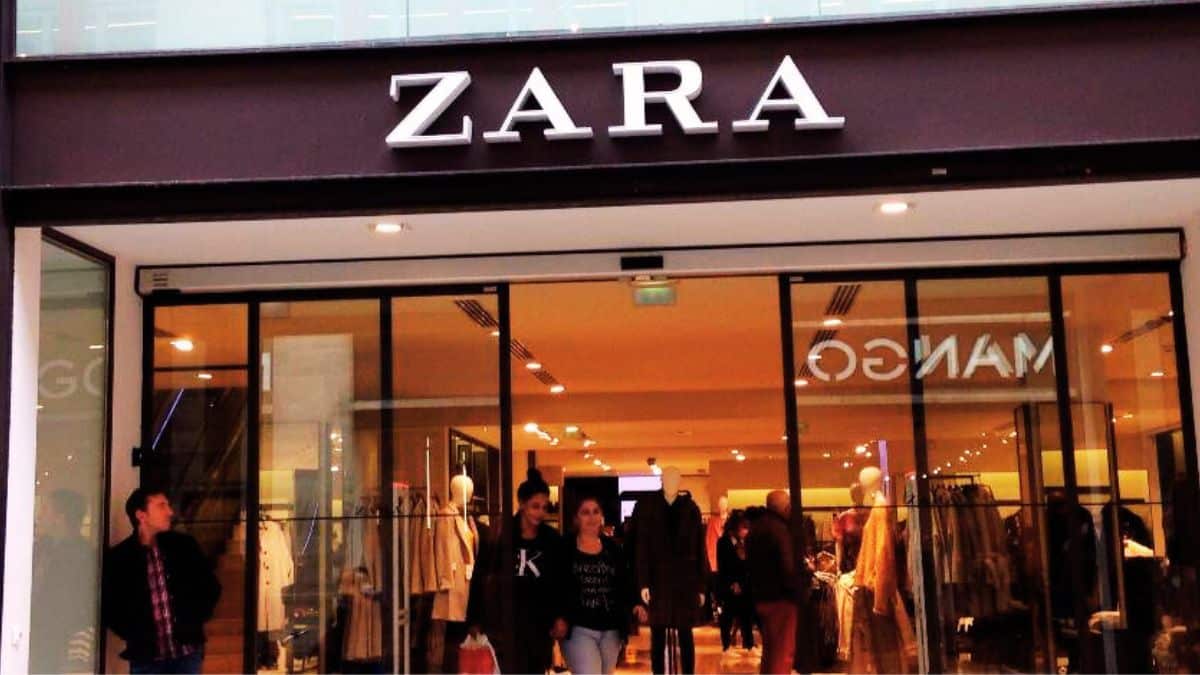 Cette robe Zara inspirée des plus grandes marques de luxe à moins de 40 ...