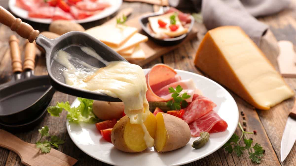 Ce fromage à raclette est le meilleur et tous vos amis vont l'adorer ...