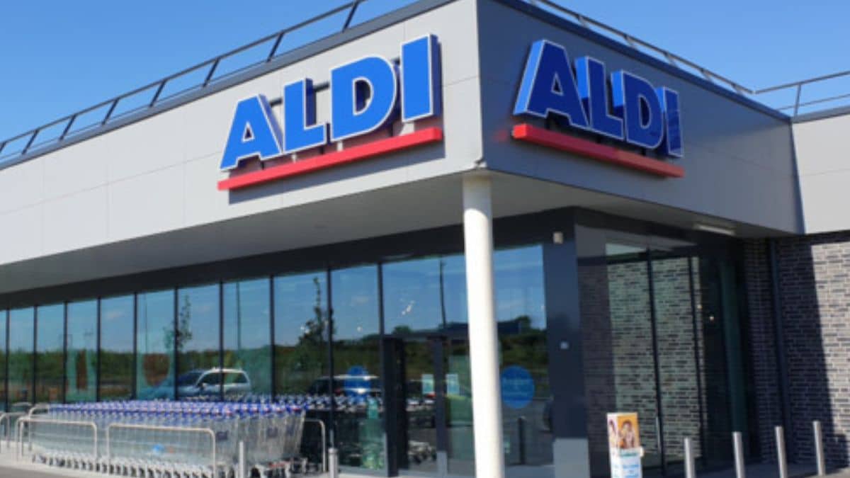 Aldi teste ses clients en les obligeant à payer avant de faire leurs ...