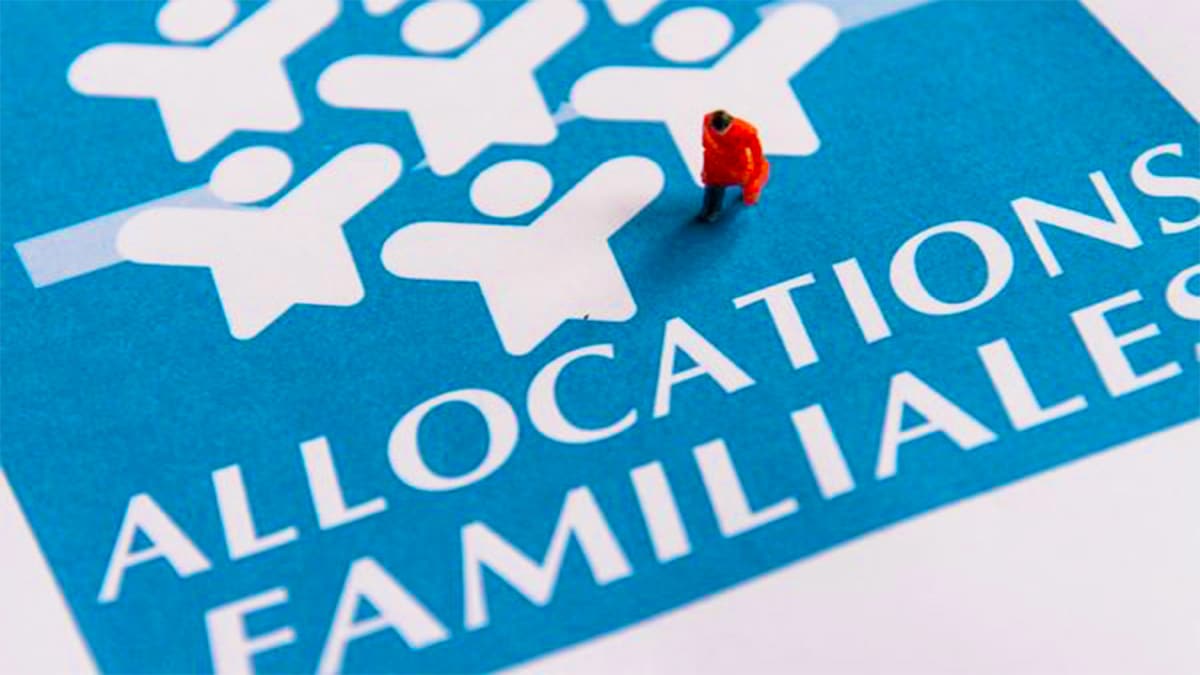 Allocations familiales : cette mauvaise nouvelle attend des millions de ...