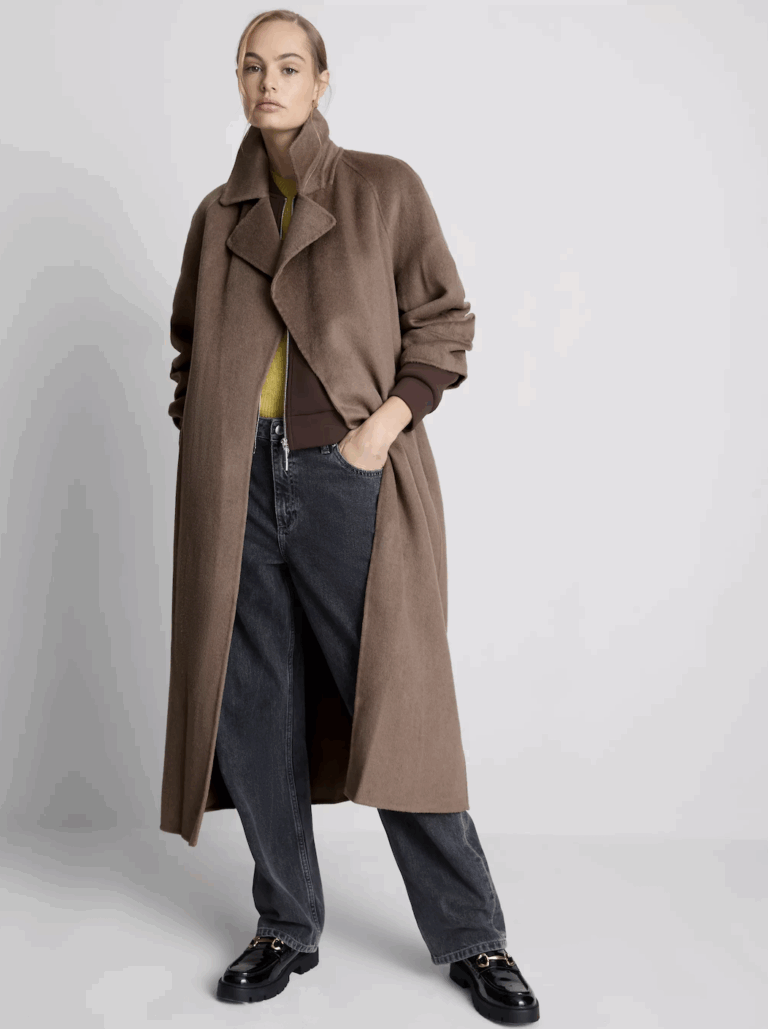 Primark séduit les fashionistas avec un manteau long ultra chic à 65